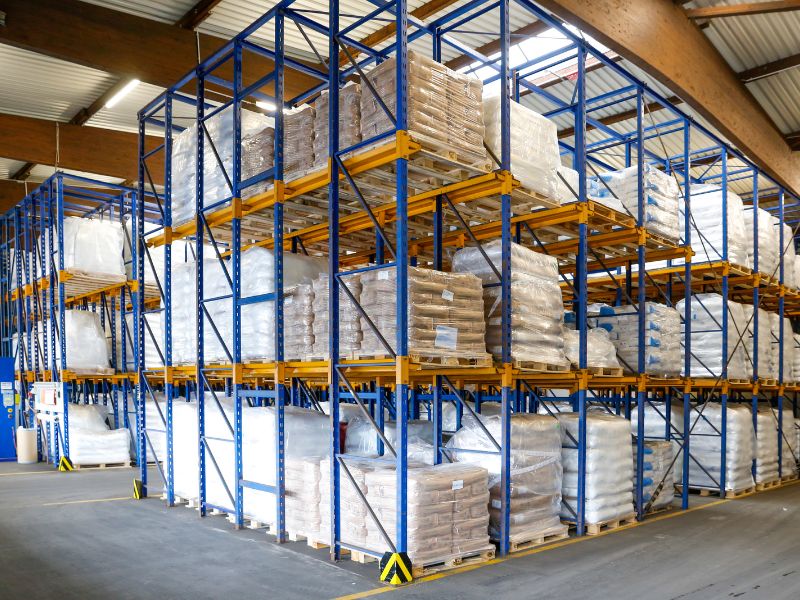 Der optimale Lagerplatz: Schwerlastregale verbessern die Handhabung von ...